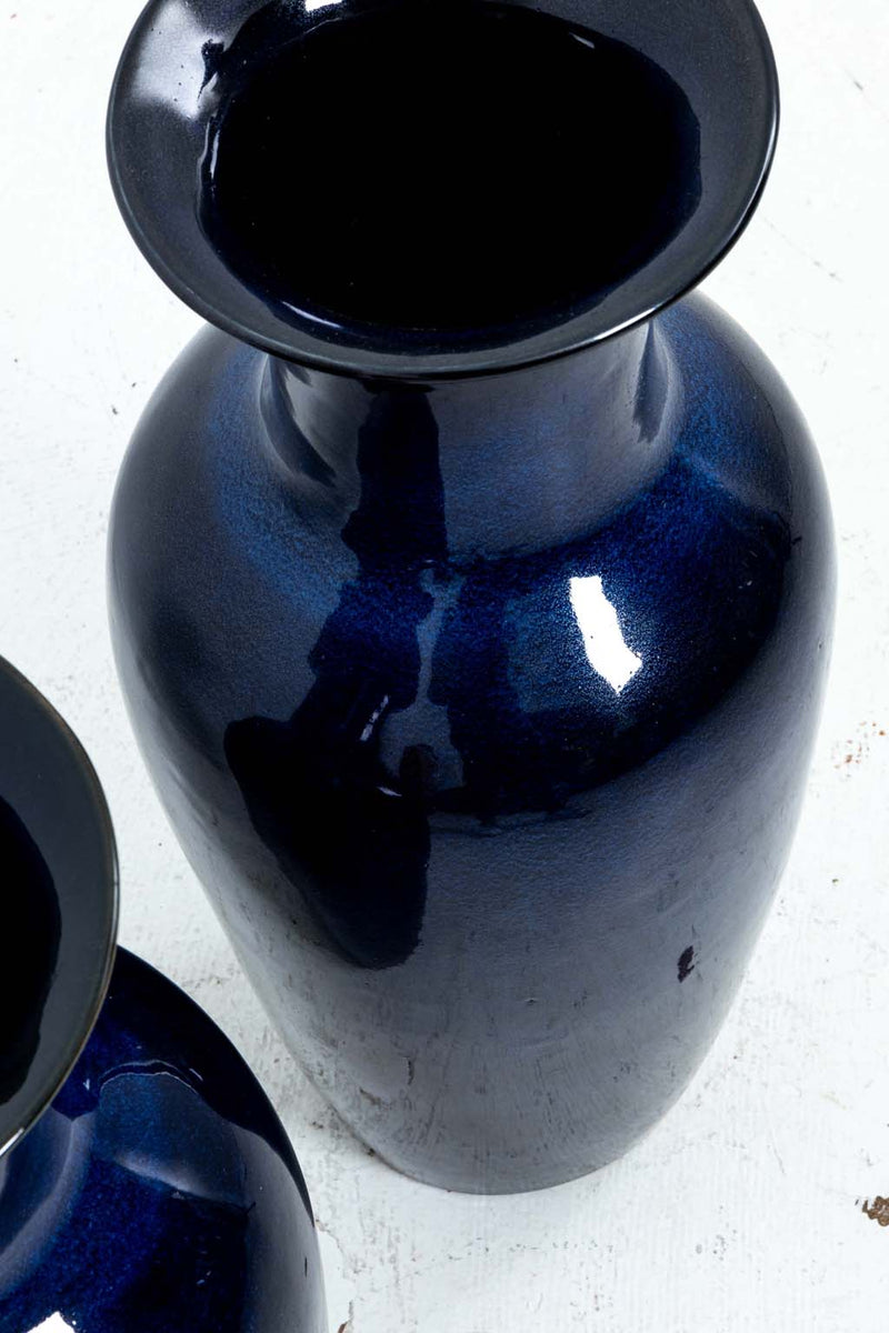 Pair of Extra Large Navy Blue Shiny Vases – The Antique And Artisan ...